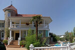 Snegiri (Гурзуфское шоссе No:6В, посёлок городского типа Гурзуф), otel  Kırım Cumhuriyeti'nden