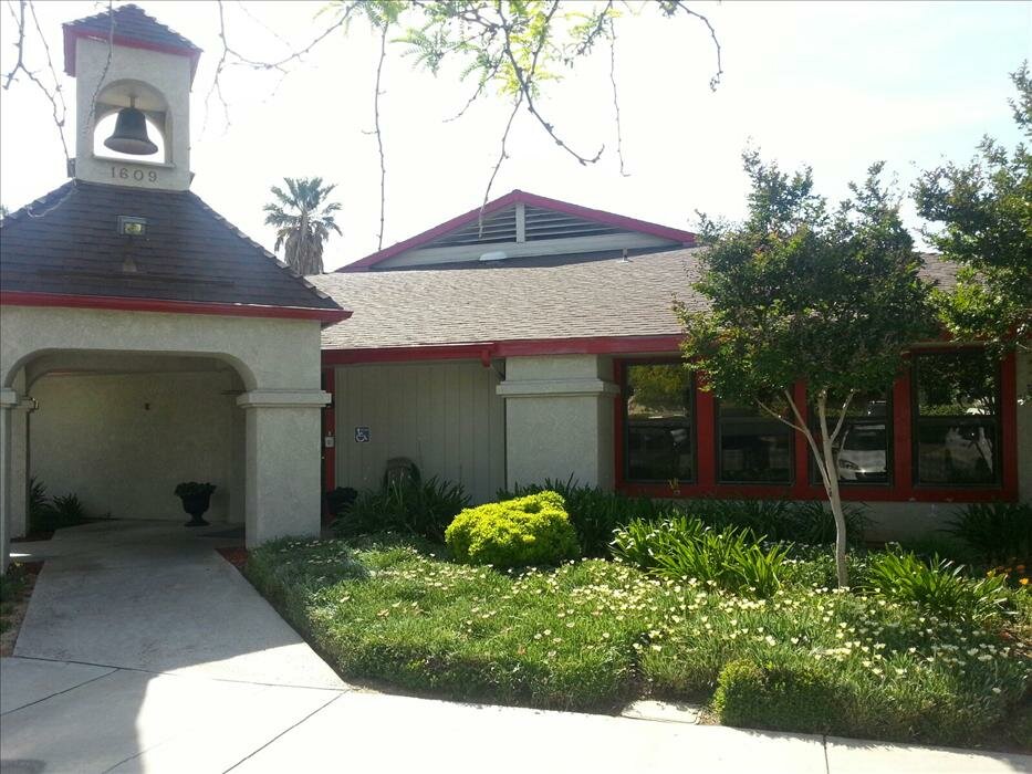 Ortaokul Barton Road KinderCare, Redlands, foto
