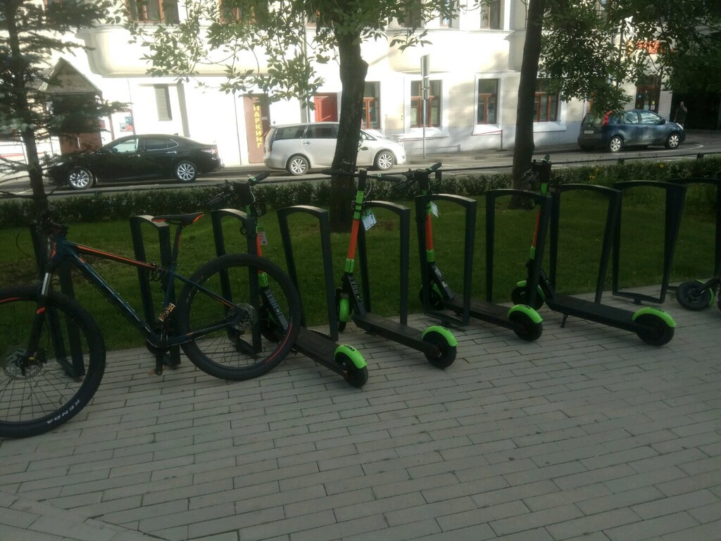 Bisiklet park yerleri Bicycle parking, Moskova, foto