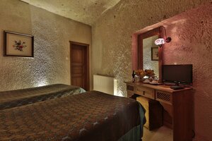 Turkish Cave House (Eski Mah., Nizamoğlu Alibey Sok., No:9, Ürgüp, Nevşehir), otel  Ürgüp'ten