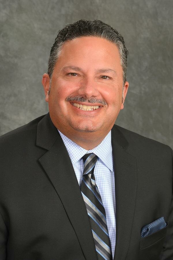 Yatırım fonu firmaları Edward Jones - Financial Advisor: Carl J Mignacca, Aams™, Florida Eyaleti, foto