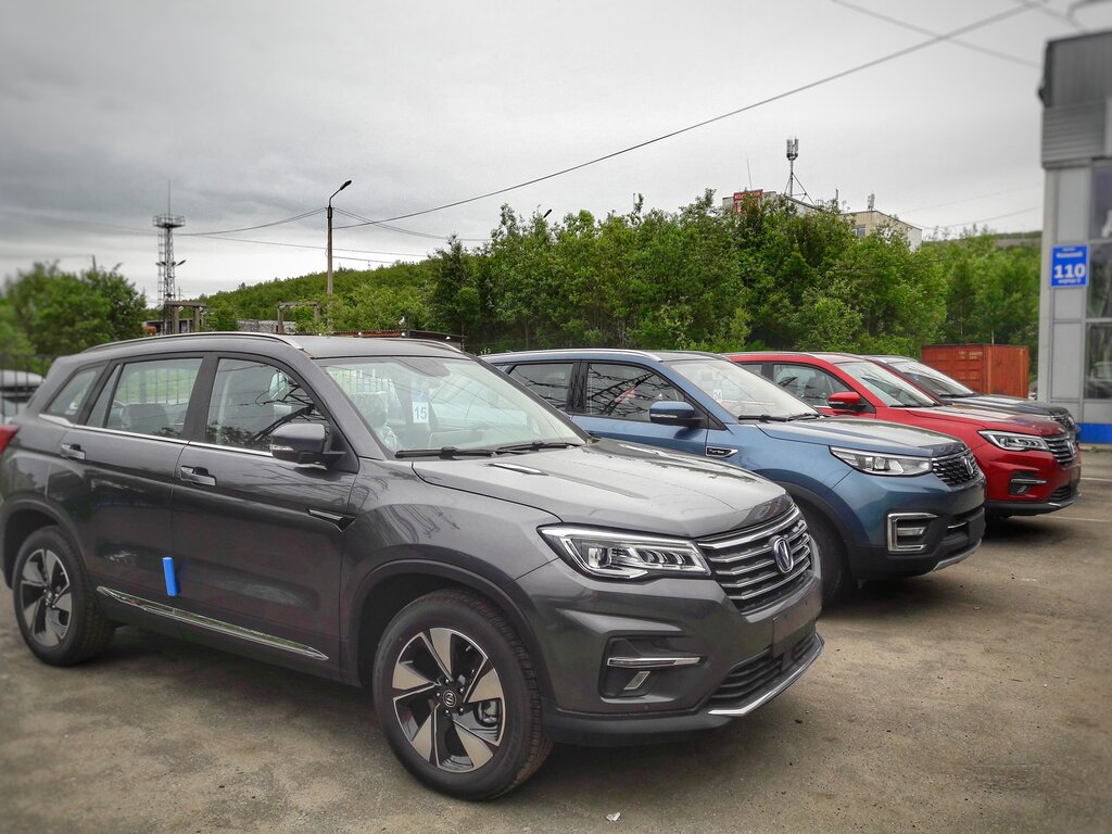 Otomobil satış galerileri Favorit Avto, Murmansk, foto