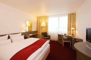 Nh Weinheim (Breslauer Straße No:52, Weinheim), otel  Weinheim'dan