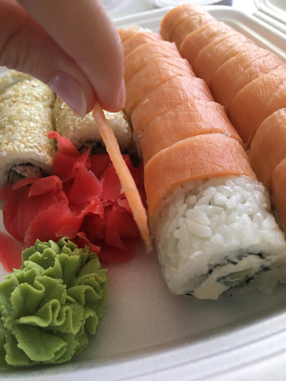 Hazır yemek teslim servisleri Sushi Wok, Saint‑Petersburg ve Leningradskaya oblastı, foto