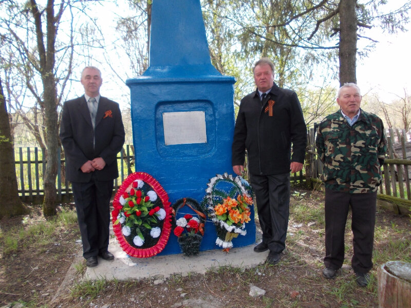 Anıt, heykel Обелиск Воинам Великой Отечественной войны, Çuvaşya, foto