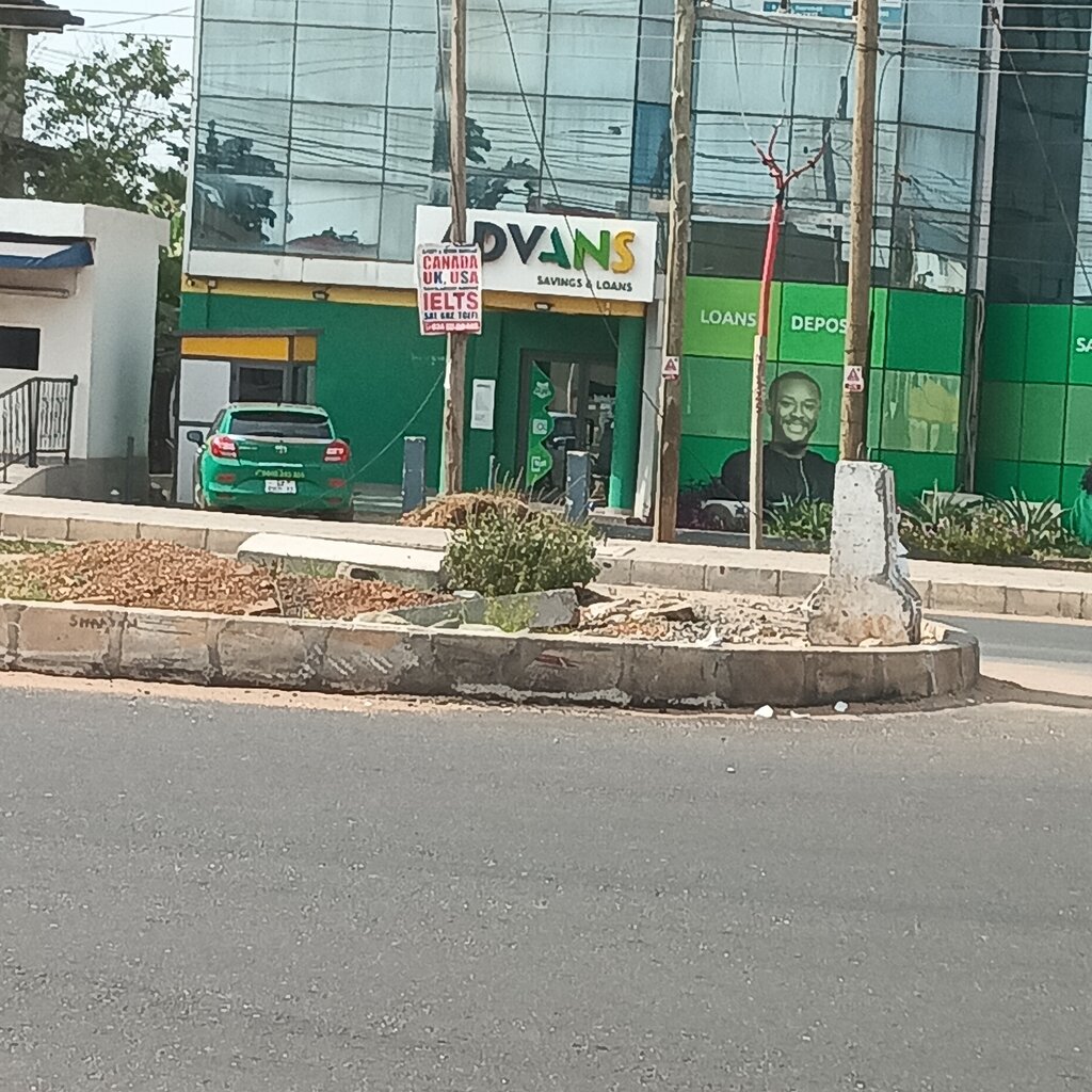 Banka Advans, Dünya, foto