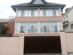 Гостевой дом Люси, Геленджик (Strezhevoy pereulok No:3), otel  Gelencik'ten