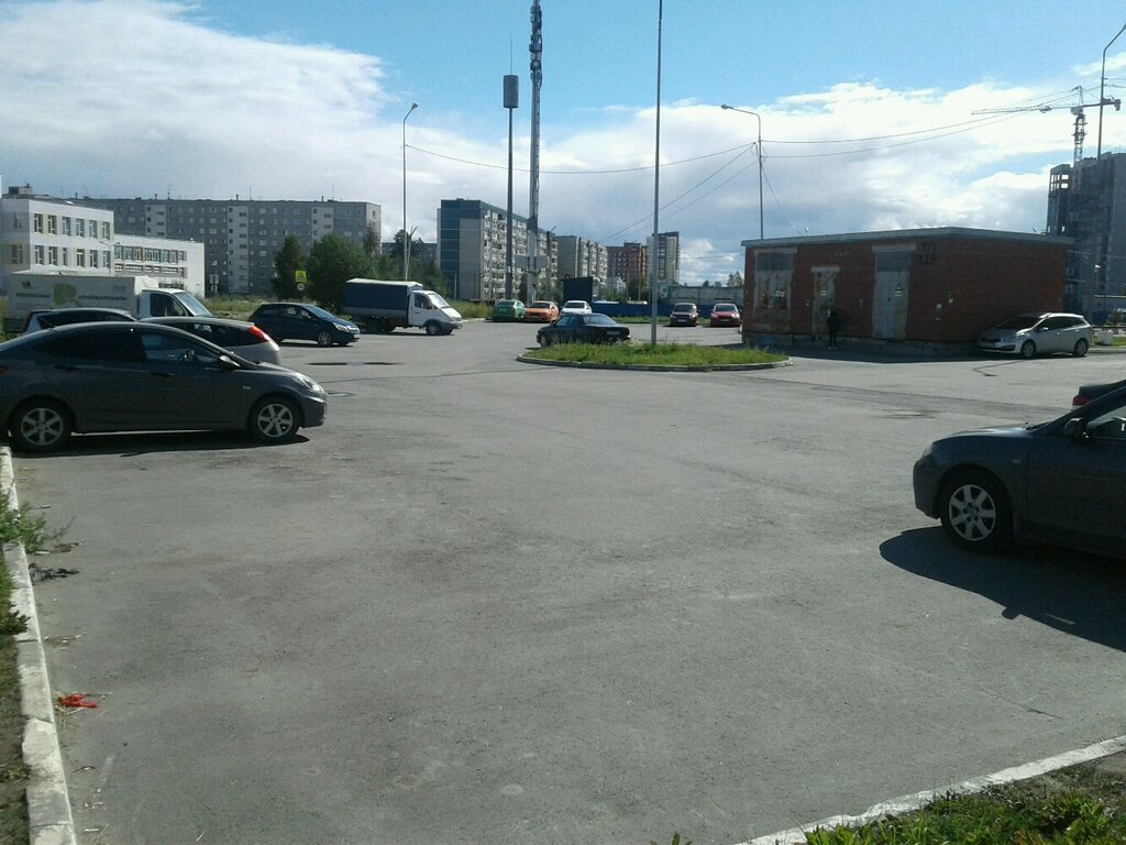 Otoparklar Parking lot, Verhniaya Pyşma, foto