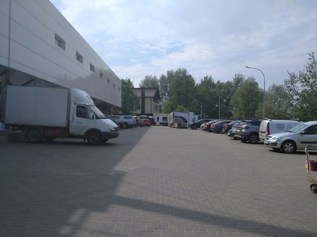 Otoparklar Parking lot, Voronej, foto