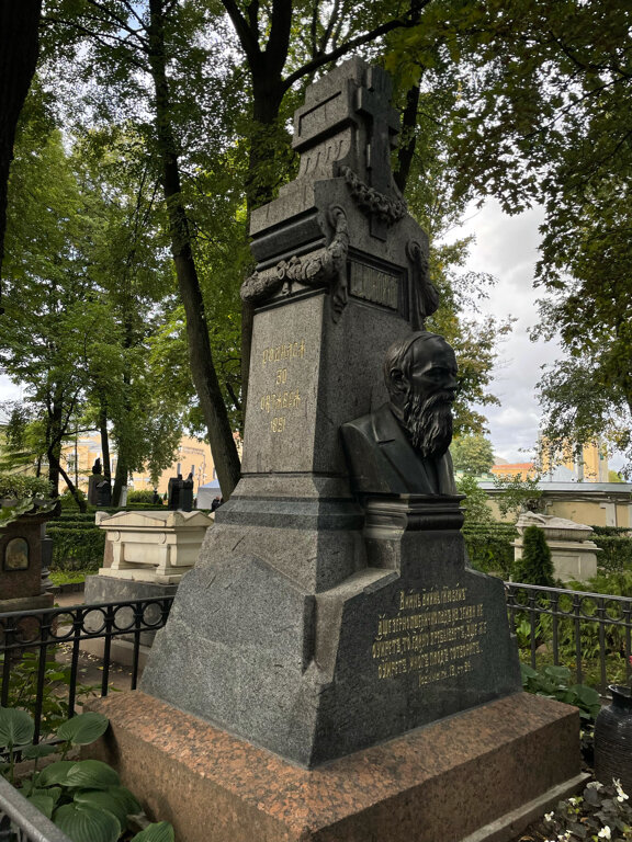 Ünlü kişilerin mezarları Писатель Фёдор Михайлович Достоевский, 1821-1881, Saint‑Petersburg, foto