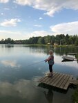 Три пескаря (Leningrad Region, Lomonosovskiy District, Ropshinskoye selskoye poseleniye), balık çiftçiliği ve toptancıları  Saint‑Petersburg ve Leningradskaya oblastından