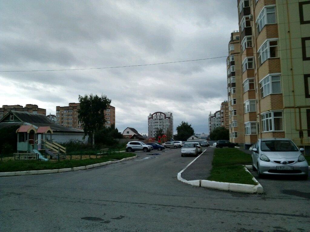 Otoparklar Parking lot, Saransk, foto