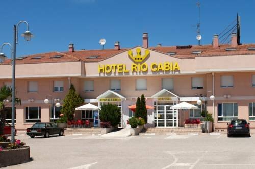 Otel Hotel Rio Cabia, Kastilya ve Leon, foto