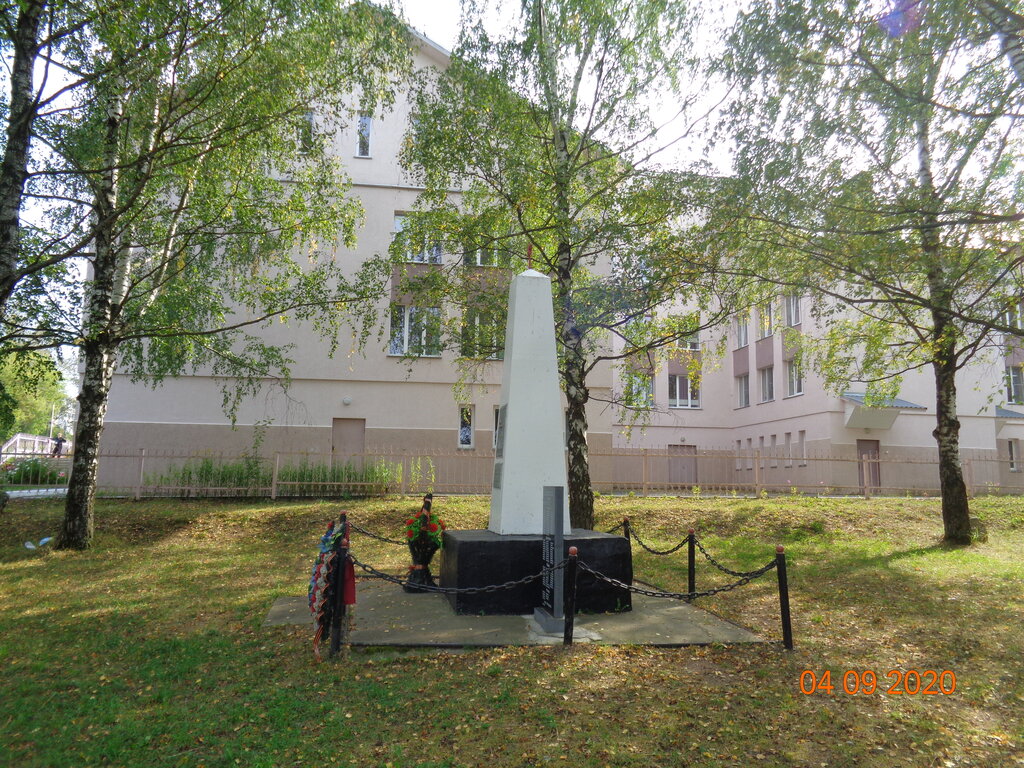 Anıt, heykel Обелиск Славы, Vladimirskaya oblastı, foto