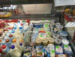 SmakMarket (улица Подвойского No:9, посёлок городского типа Гурзуф), süpermarket  Kırım Cumhuriyeti'nden