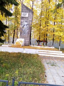 Воинам, павшим в Великой Отечественной войне (Chelyabinsk Region, Kopeyskiy gorodskoy okrug, selo Kalachyovo), anıt, heykel  Çeliabinskaya oblastından