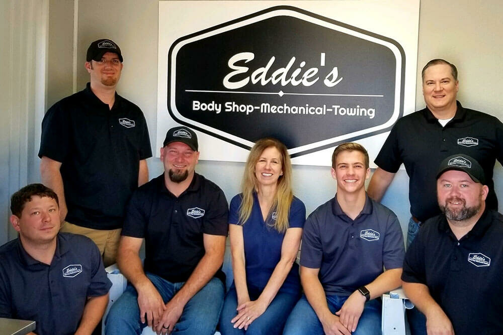 Otomobil kliması firmaları Eddie's Auto Service, Tennessee Eyaleti, foto