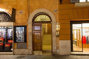 Frattina Rooms (Rome, Via Frattina), otel  Roma'dan