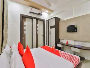 Oyo 16826 Hotel Marvel Inn (State of Gujarat, Ahmedabad Sardar Vallabhbhai Patel International Airport), otel  Ahmadabad'dan
