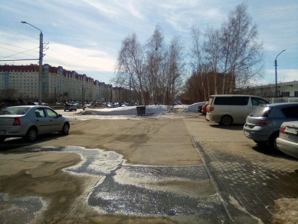 Otoparklar Car park, Barnaul, foto
