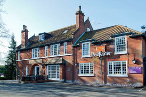 The Foxburrow Beefeater (Lowestoft, 249 Yarmouth Road), bar  Lowestoft'tan