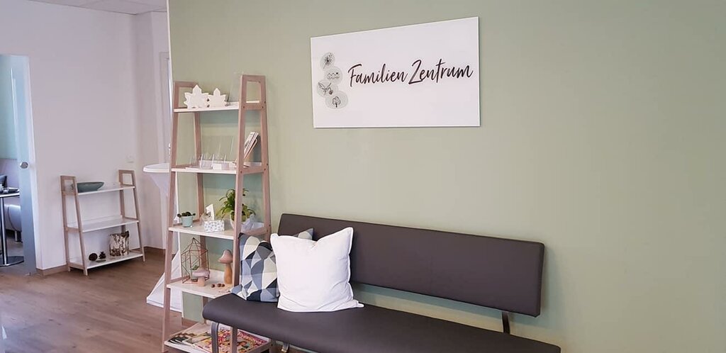 Kadın hastalıkları ve doğum dispanserleri FamilienZentrum Neuendettelsau, Bavyera, foto