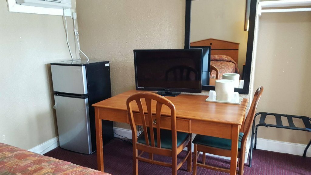 Otel Budget Inn, Ocala, foto