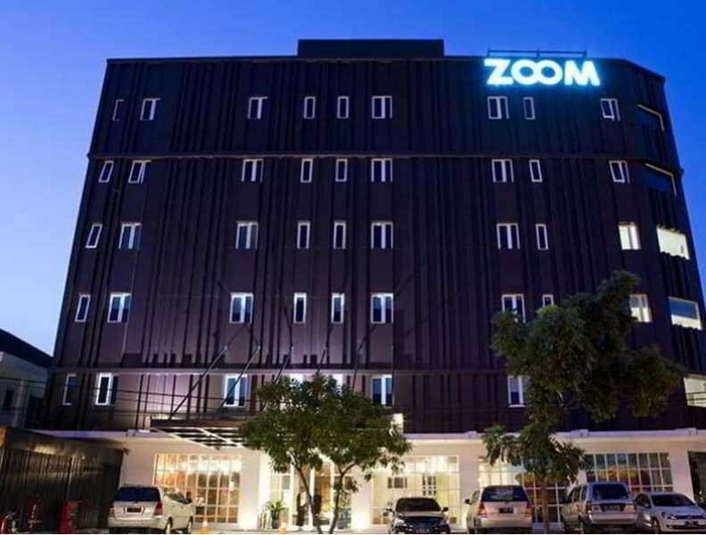 Otel Zoom Smart Hotel Jemursari, Surabaya, foto