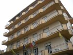 Solidago Hotel (Via Prima Traversa Stazione 24,Arma di Taggia,18018 Taggia,Imperia,), otel  Ligurya'dan