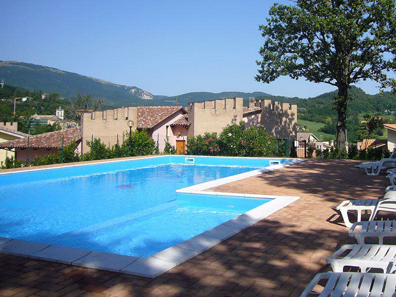 Emlak ofisi Residence Il Glicine, Marche, foto