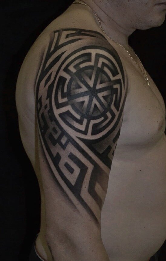 Dövmeciler Master tattoo, Puşkin, foto