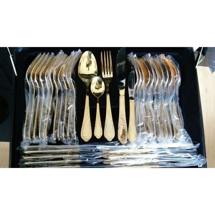 Antikacı dükkanları Antiguedades Carlos Arias, Medellin, foto