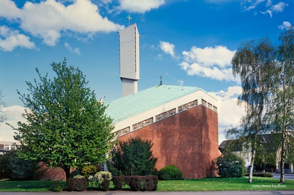 Dini dernekler Apostelkirche - Ev. Kirchengemeinde Hamm, Hamm, foto