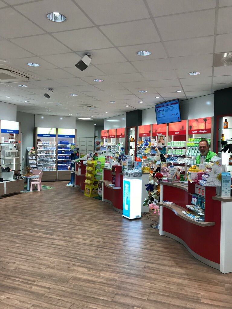 Eczaneler Fohlen Apotheke im Nordpark, Kuzey Ren‑Vestfalya, foto