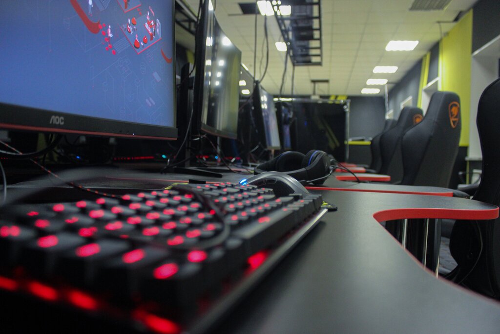 i̇nternet kafeler Boosterspace, Nijni Tagil, foto