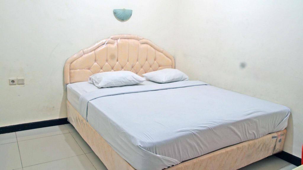 Otel RedDoorz @ Galaxy Permai, Surabaya, foto