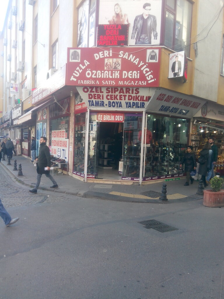 Abiye mağazaları Valide Abiye, İstanbul, foto