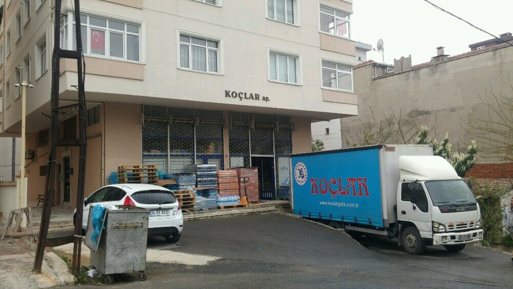 Toptan gıda mağazaları Koçlar Gıda, İstanbul, foto