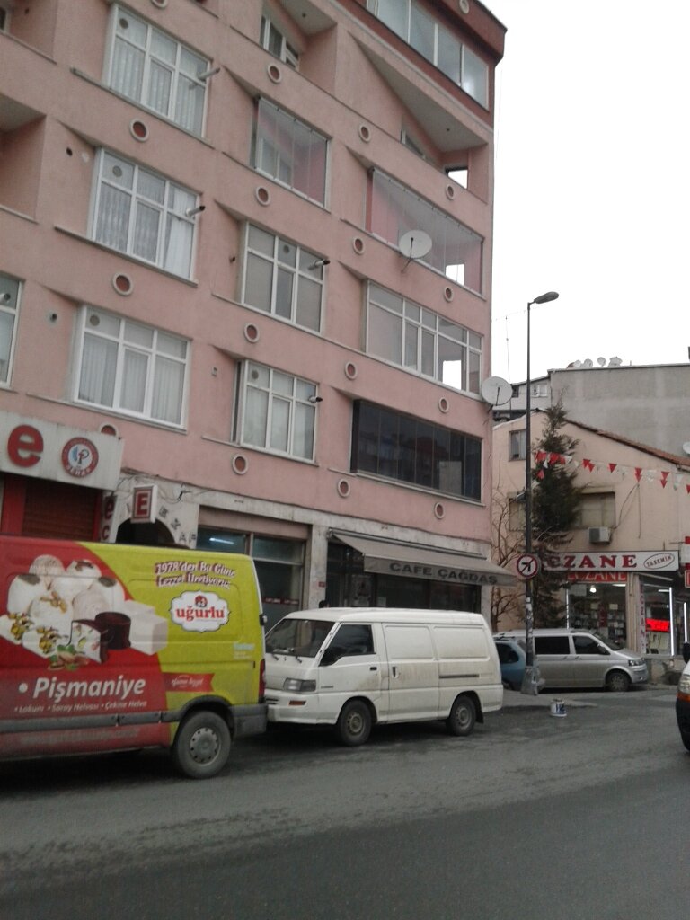 Kafe Çağdaş Kıraathanesi, İstanbul, foto