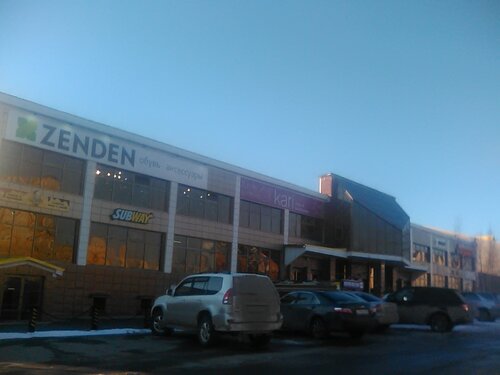 Alışveriş merkezleri Sever, Noyabrsk, foto