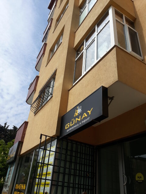 Emlak ofisi Karatepe Emlak, İstanbul, foto