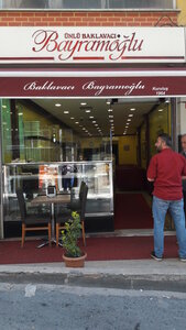 Ünlü Baklavacı Bayramoğlu (İstanbul, Beyoğlu, Bereketzade Mah., Şair Ziya Paşa Cad., 33B), pasta, şekerleme ve tatlı  İstanbul'dan