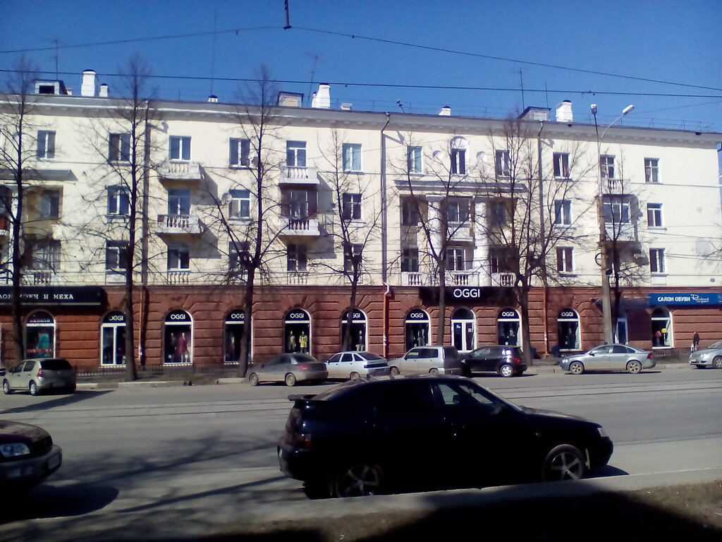 Giyim mağazası oodji, Nijni Tagil, foto