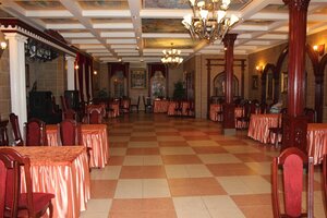 Restoranny kompleks Rim (вулиця Шевченка No:1, Буча), restoran  Bucha'dan