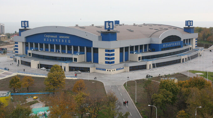 Çok amaçlı spor tesisleri Fk Ilichevets Mariupol, Mariupol, foto