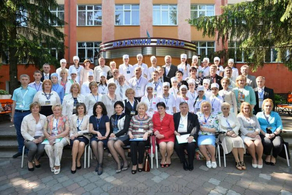Yüksekokul Kharkovsky bazovy meditsinsky kolledzh № 1 Korpus № 4, Harkiv, foto