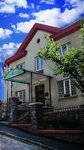 Zakarpatsky Tsentr turizma (Vysoka vulytsia No:8), çocuk ve gençlik merkezleri  Ujgorod'dan