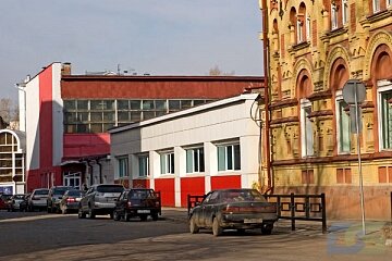 Çok amaçlı spor tesisleri Youth, Irkutsk, foto