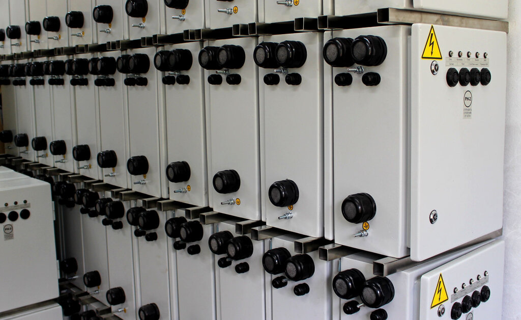 Elektroteknik ürün ve ekipman firmaları Divnogorsky zavod rudnichnoy avtomatiki, Divnogorsk, foto