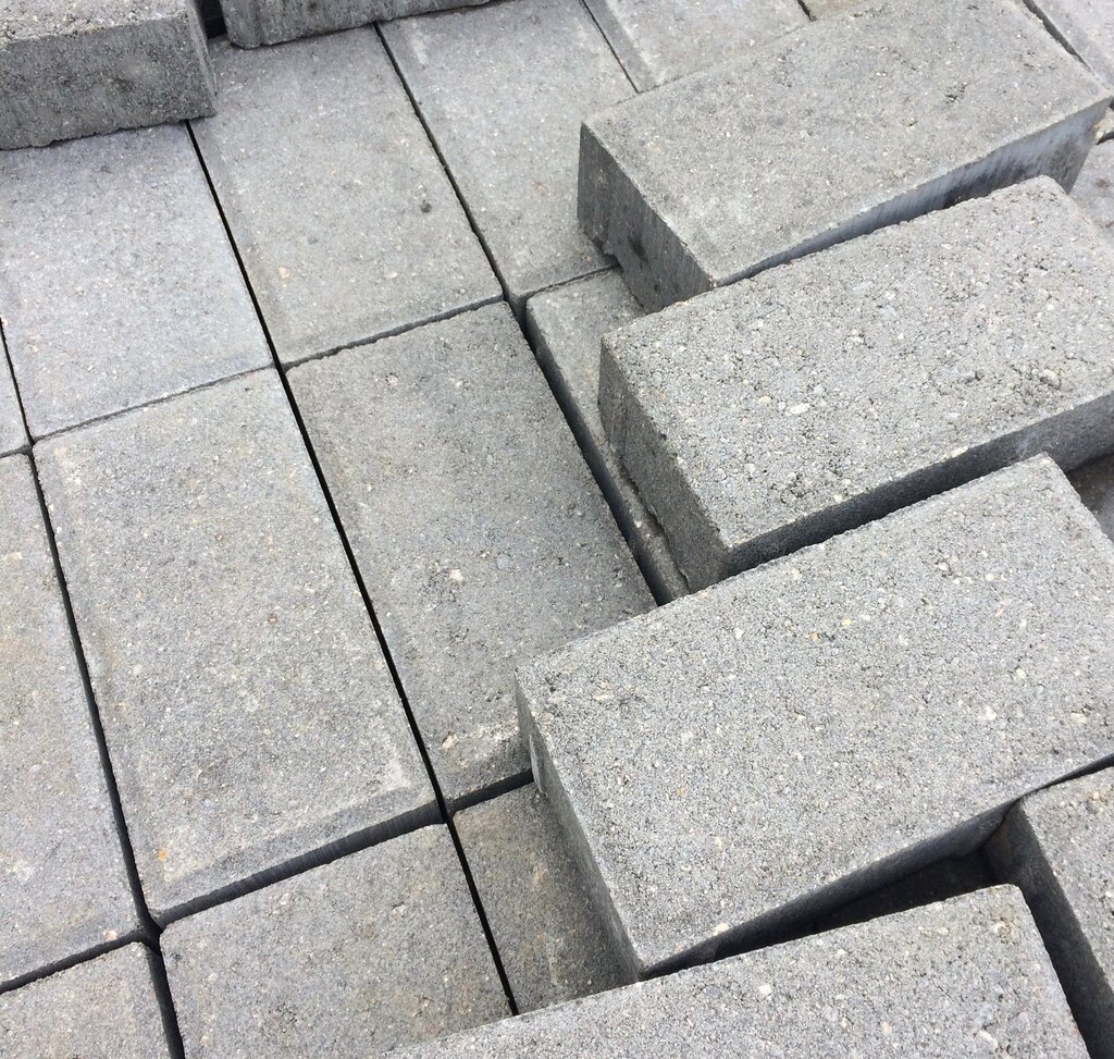 Kaldırım taşları Elba Beton tsentr, Moskova ve Moskovskaya oblastı, foto